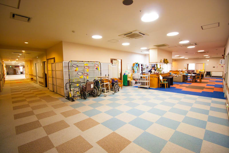 【直接応募OK】有料老人ホーム カルム太宰府のリハビリ職・機能訓練指導員・整体師正社員求人(福岡県太宰府市)｜給与・応募要件